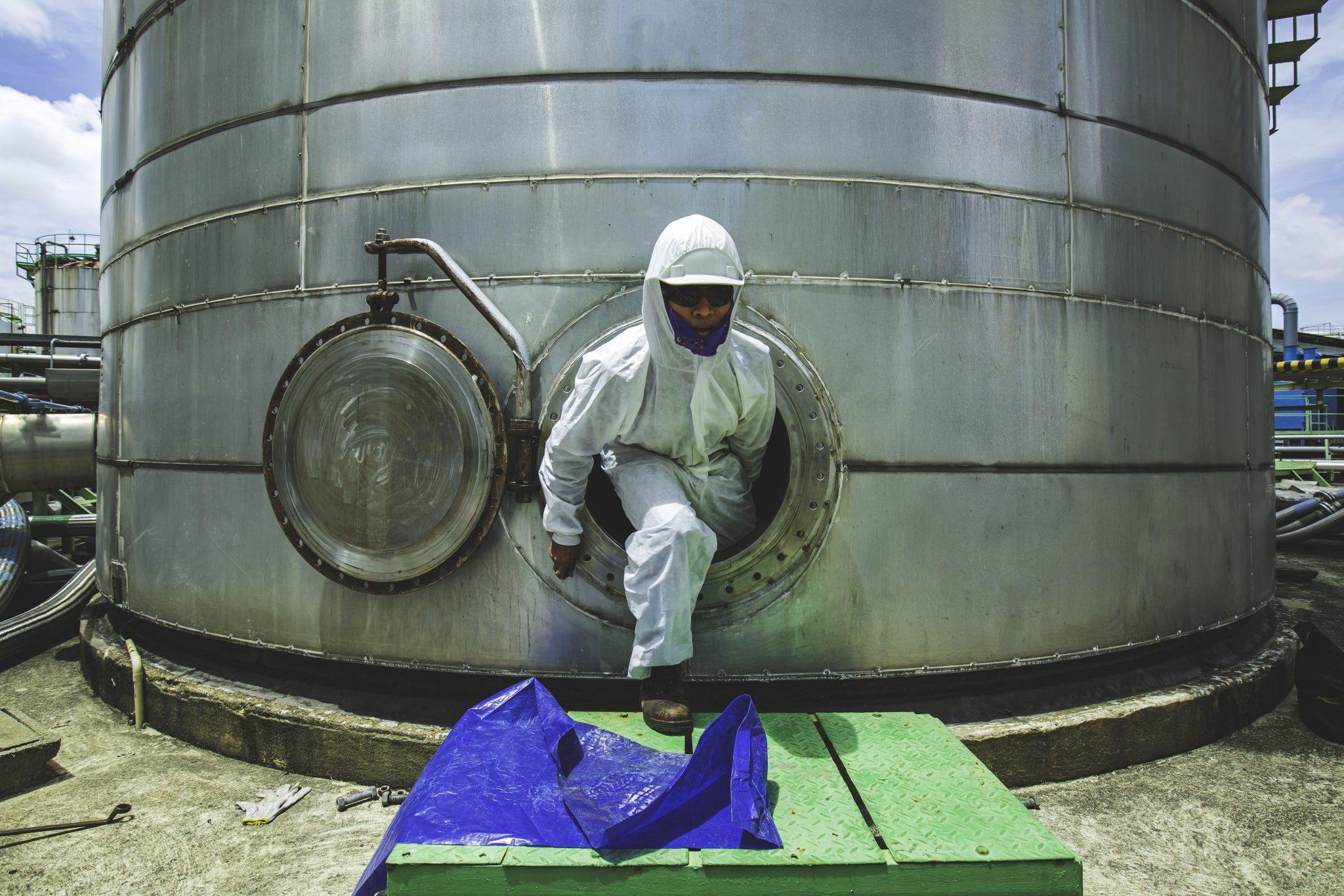 The Importance of Water Tank Cleaning Services in AL Ruwais, Abu Dhabi